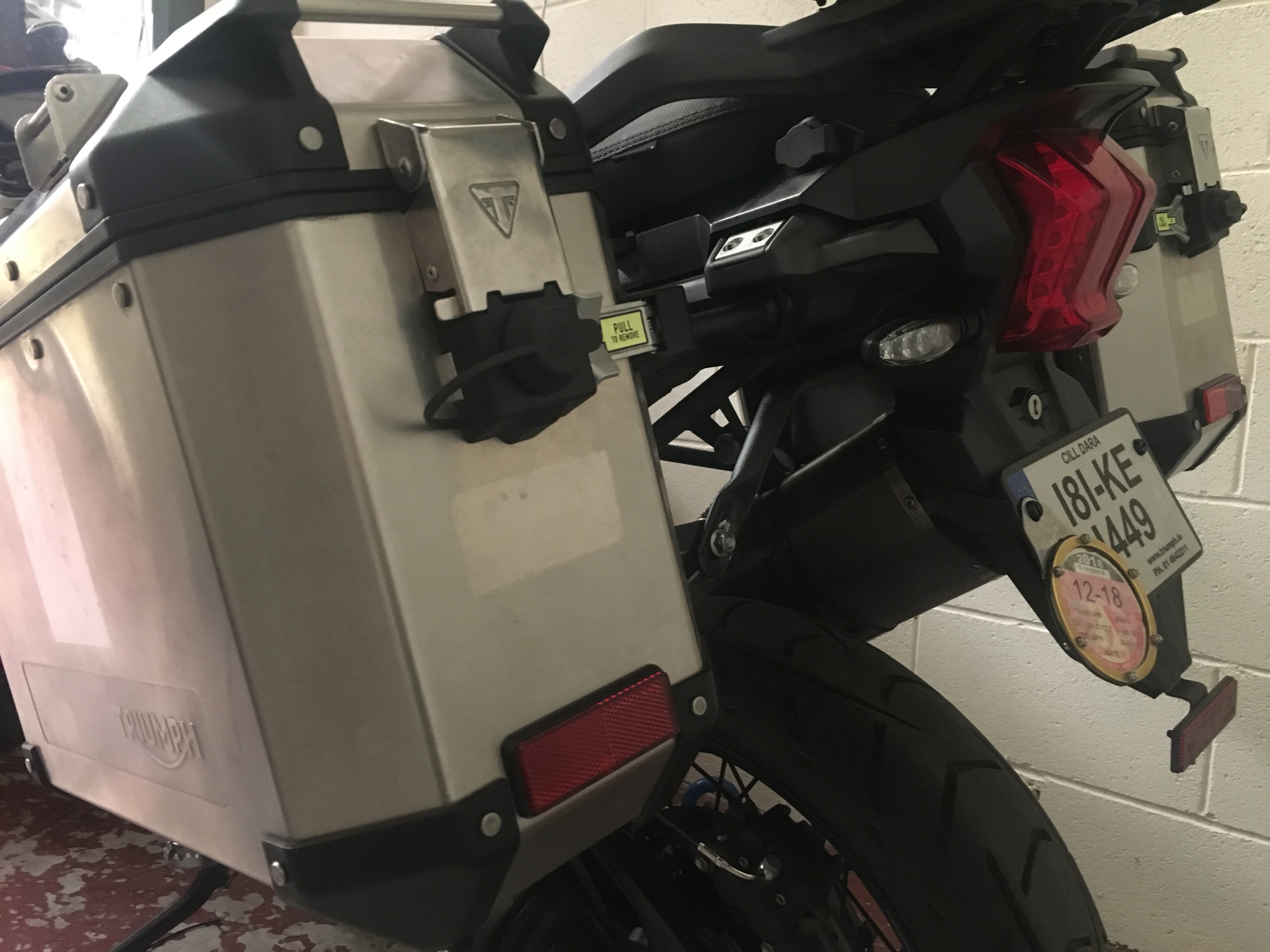 Halfords Rectangle Reflectors - Accessories and Products