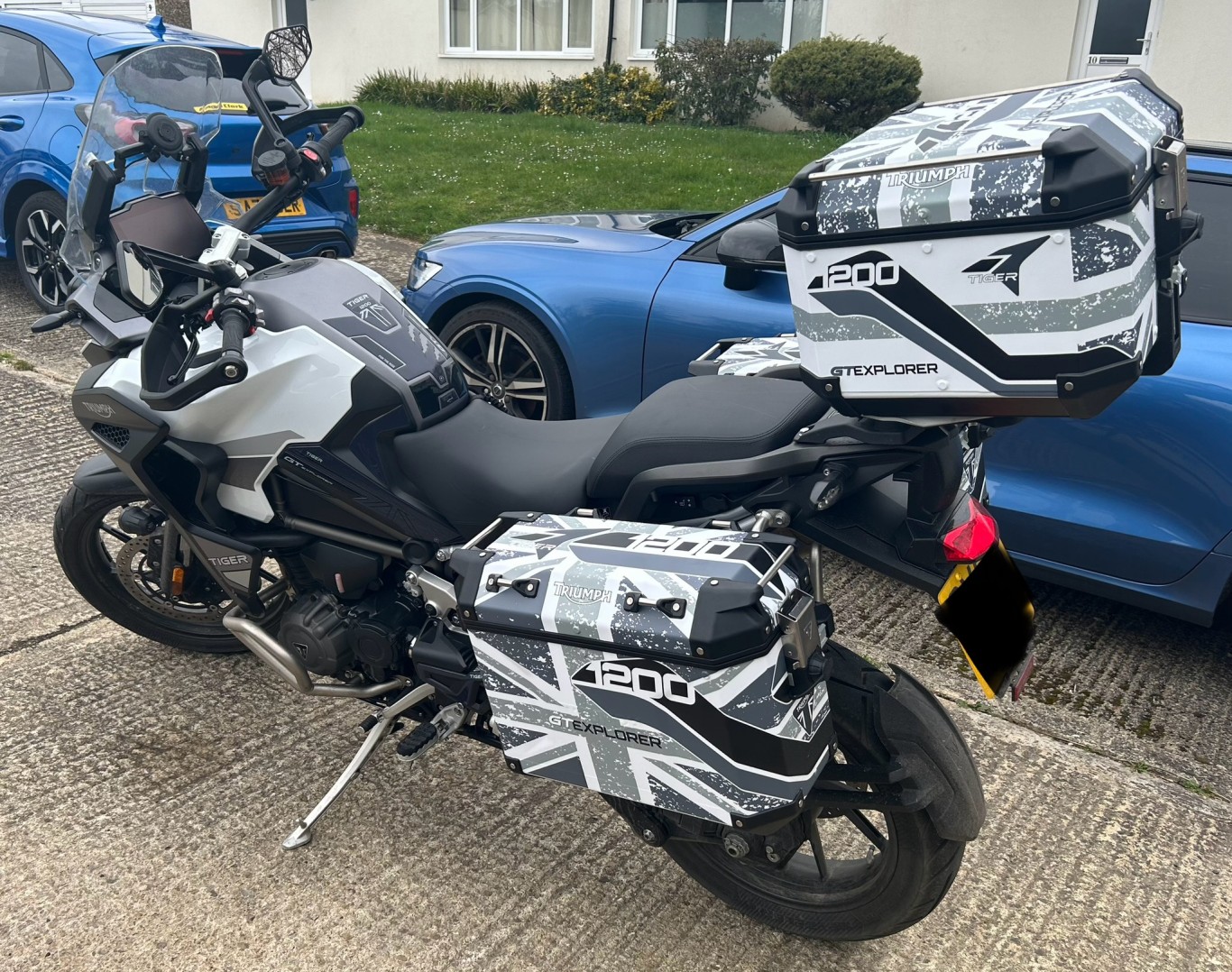 Pannier Wrap / Protection - Accessories and Products